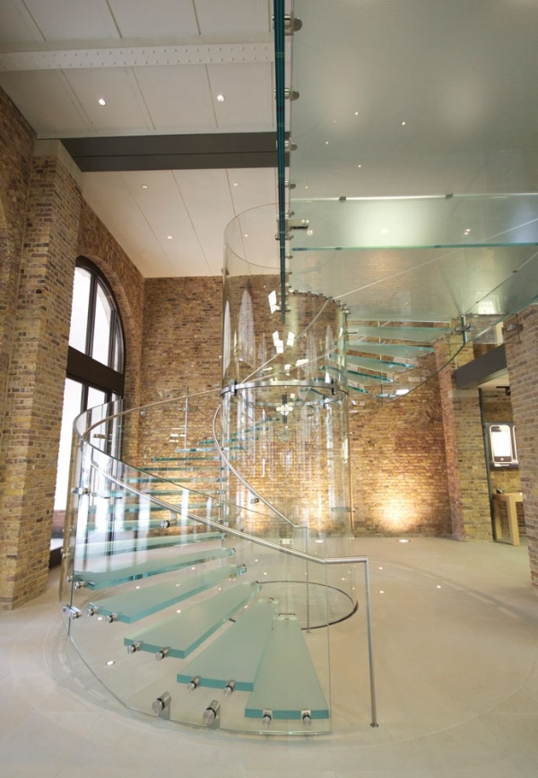 Foster to re-design the Apple store - but can he improve on the perfect ...